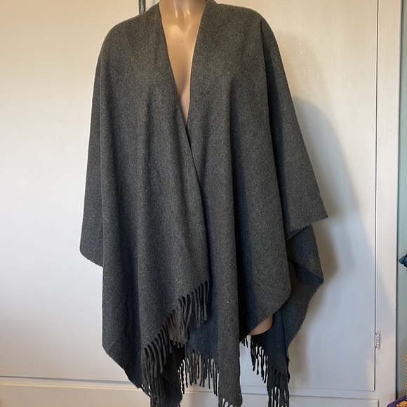 Nevada | Other | Poncho Made In Italy V Neck Fringed Grey Color Poncho ...